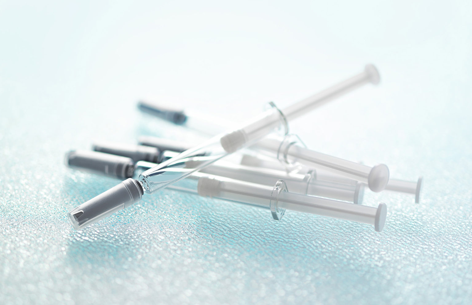 POLYMER SYRINGE CONSIDERATIONS FOR DRUG APPLICATIONS AND ADMINISTRATION ...