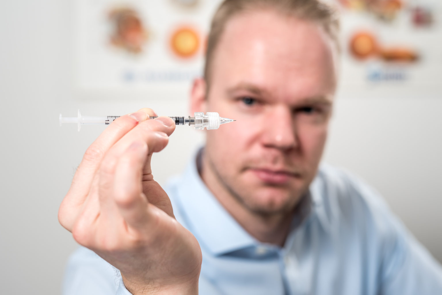 A NEW PLATFORM FOR SUPRACHOROIDAL DRUG DELIVERY USING STANDARD NEEDLES ...